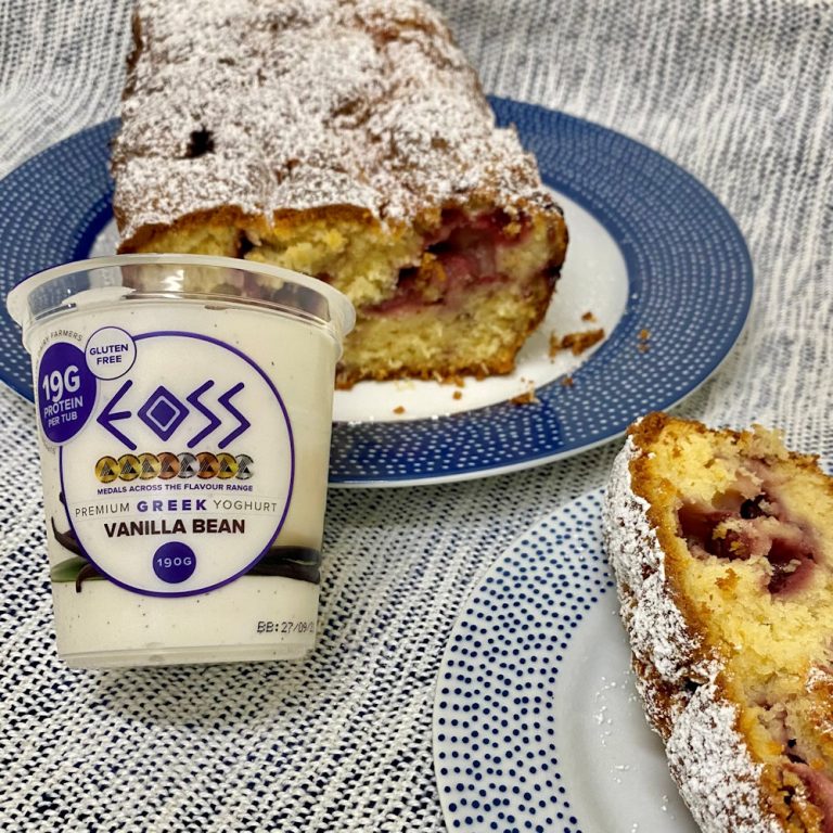 Strawberry Yoghurt Cake – Eoss Foods